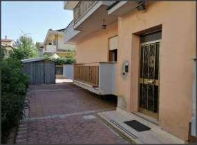 Appartamento in vendita a Aprilia