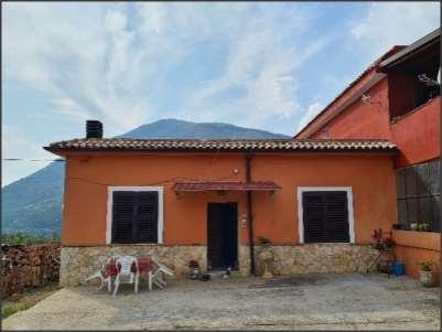 Appartamento in vendita a Maenza
