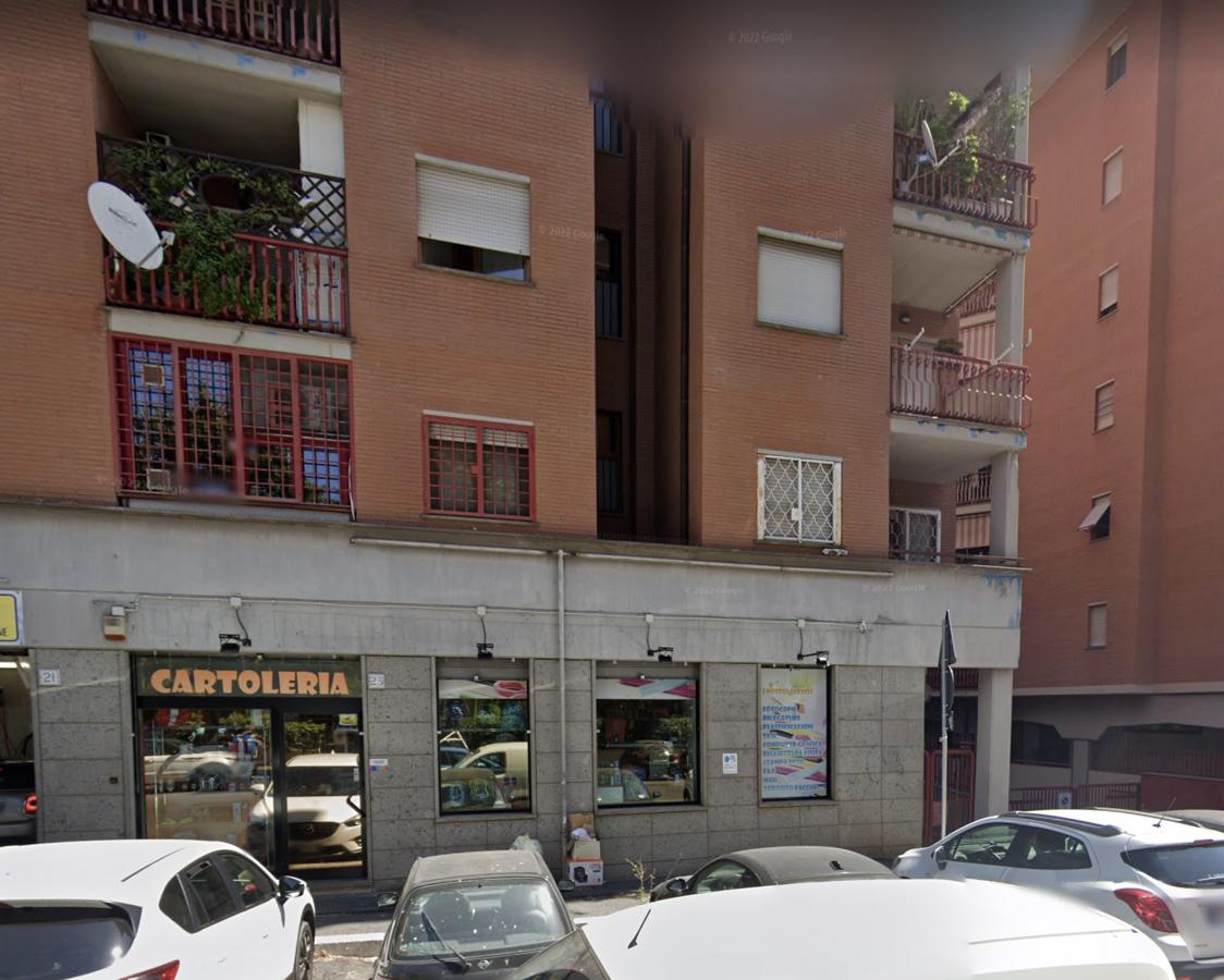 Negozio in affitto a Roma