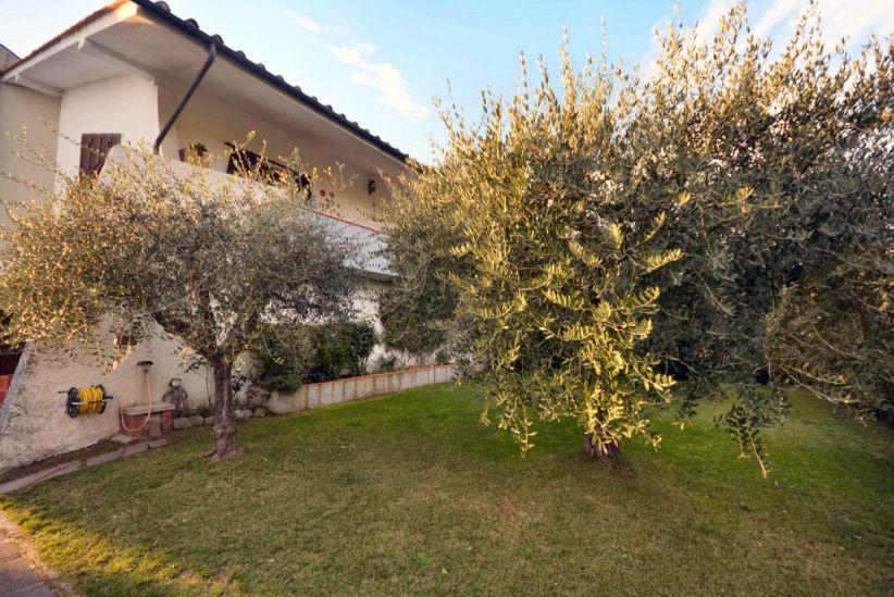 Villa in vendita a Lucca