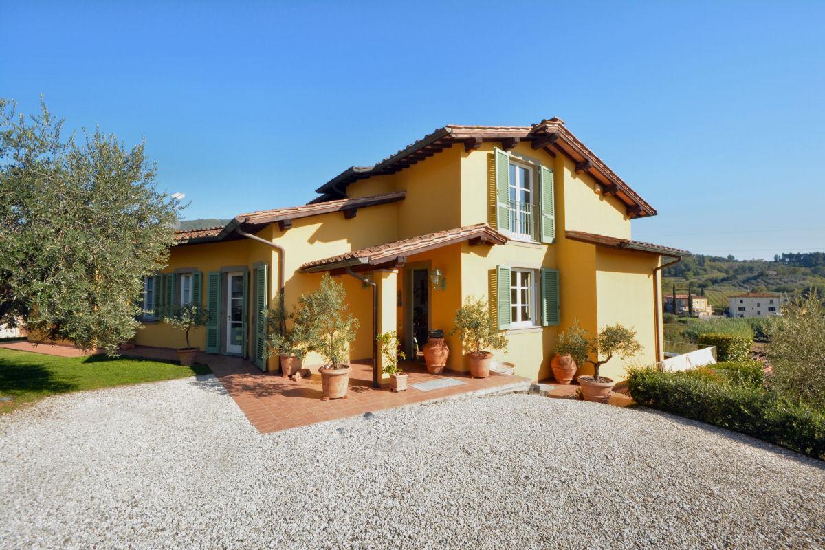 Villa in vendita a Lucca