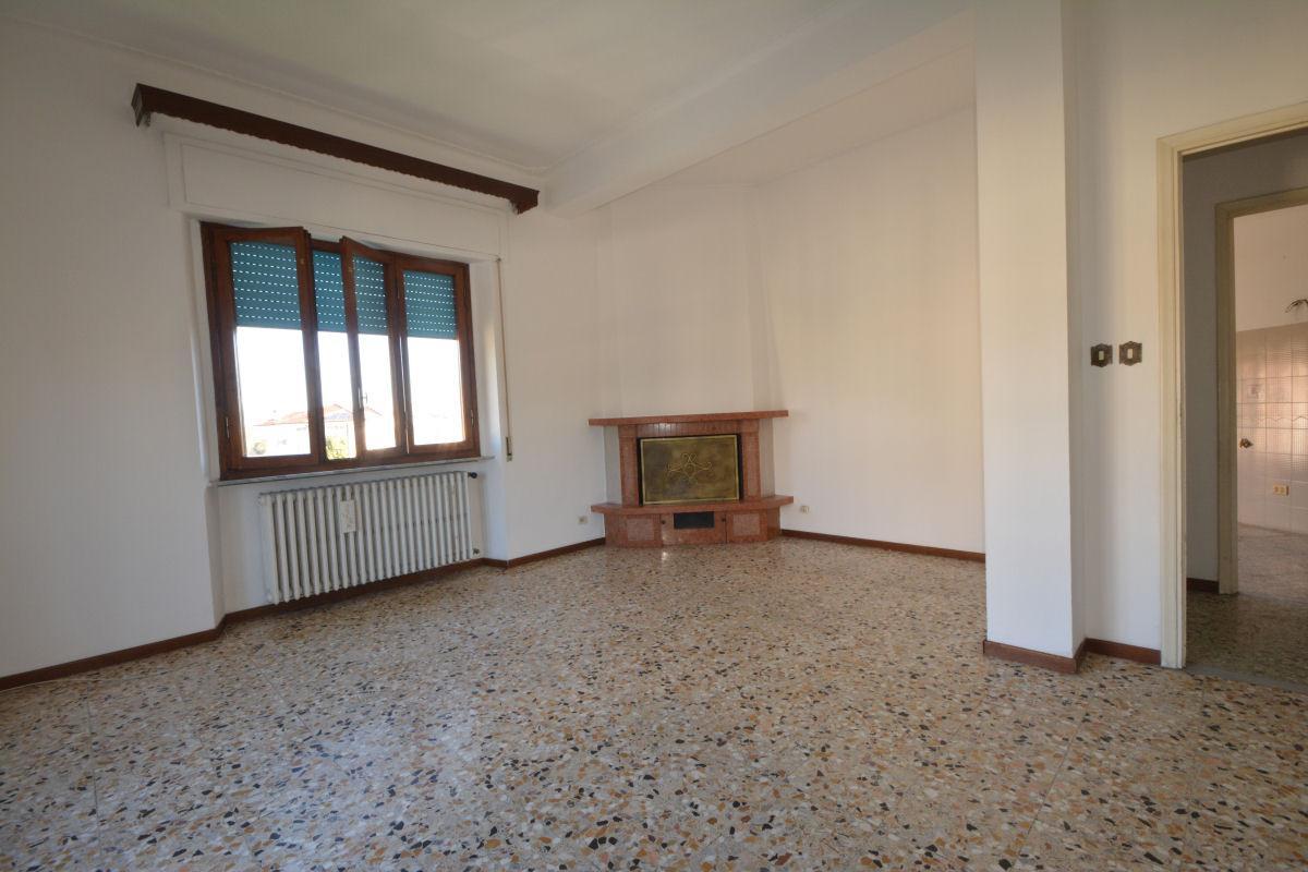 Appartamento in vendita a Lucca