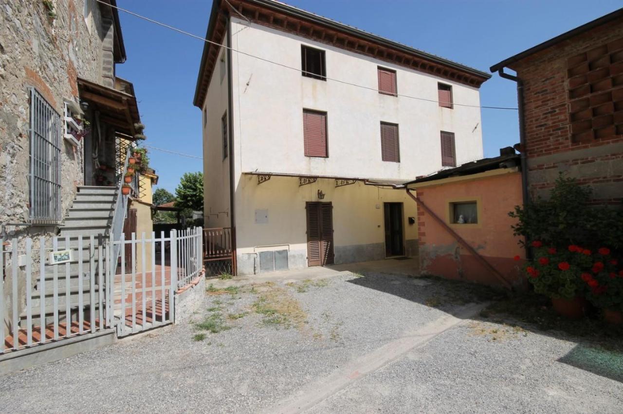Casa indipendente in vendita a Lucca