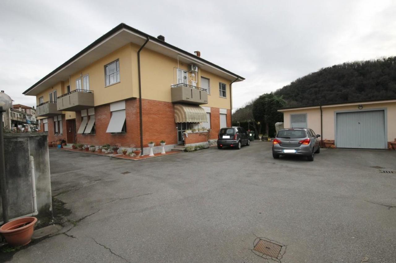 Appartamento in vendita a Lucca