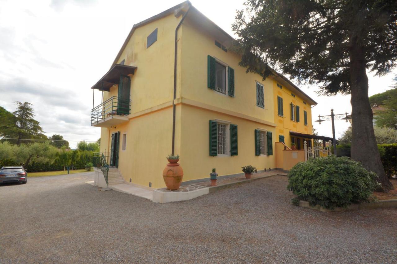 Villa bifamiliare in vendita a Capannori