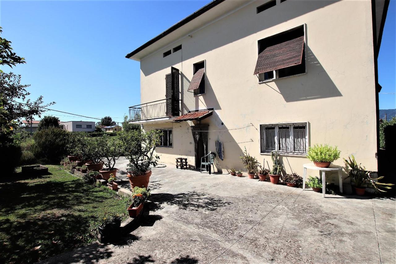 Villa in vendita a Capannori