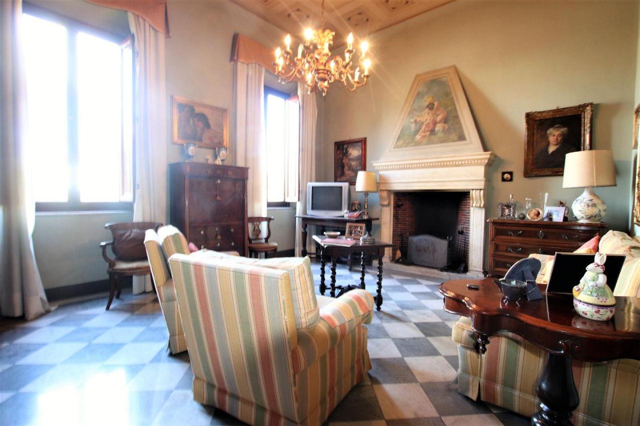 Villa in vendita a Lucca