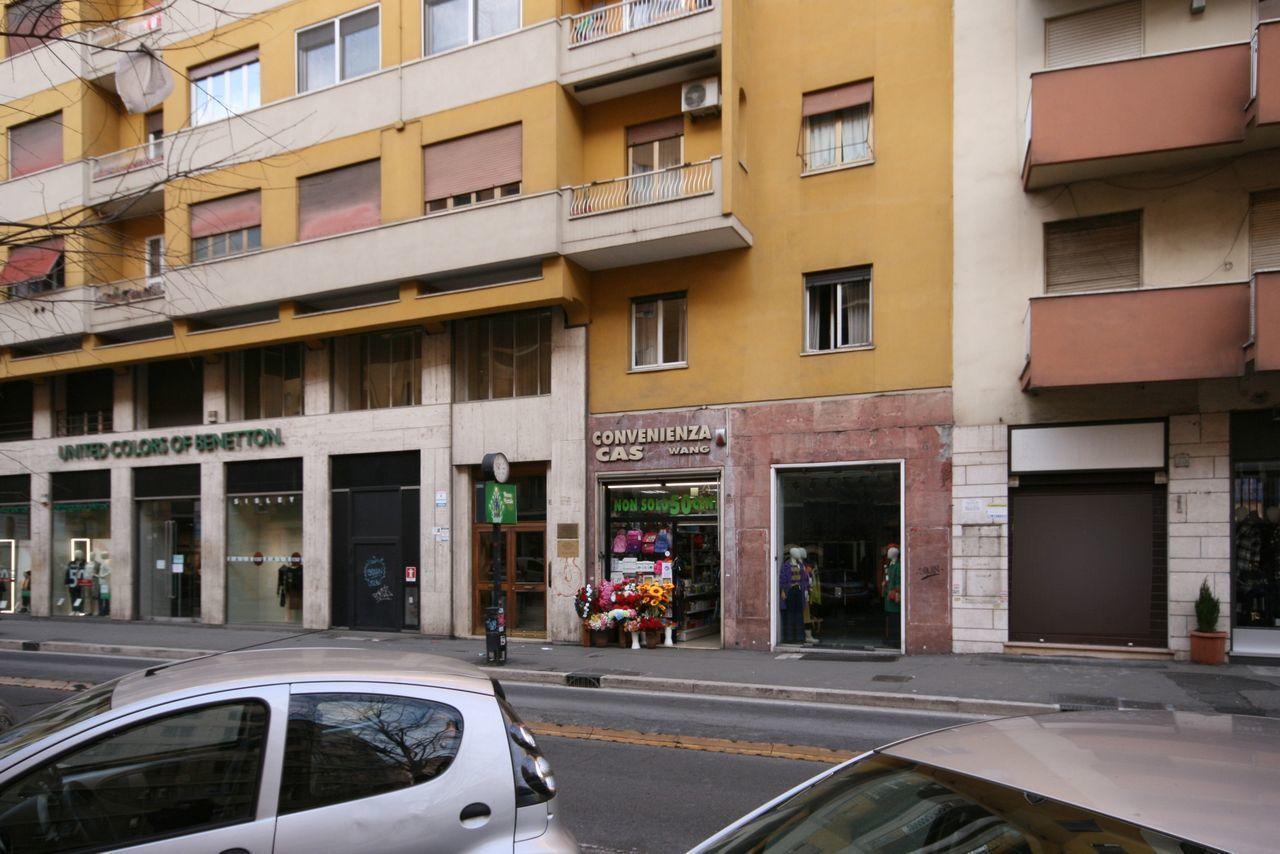 Negozio in affitto a Roma
