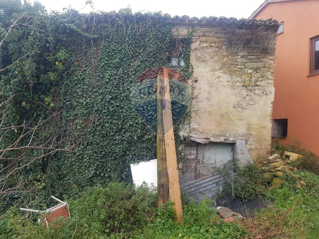 Rustico in vendita a Apiro
