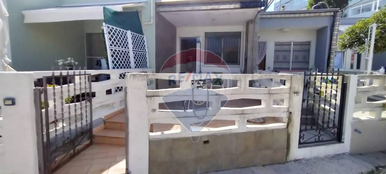 Appartamento in vendita a Falconara Marittima