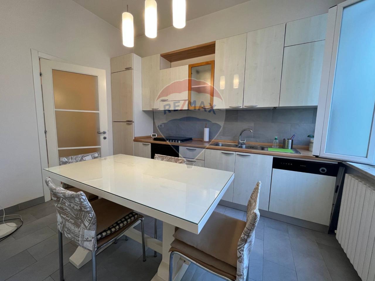 Appartamento in vendita a Ancona