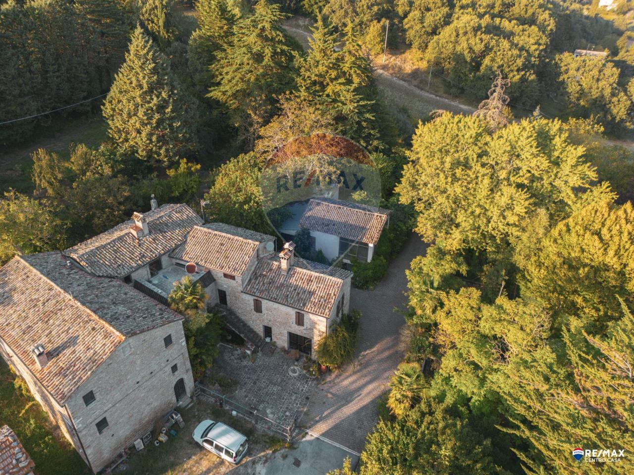 Casa indipendente in vendita a Cingoli