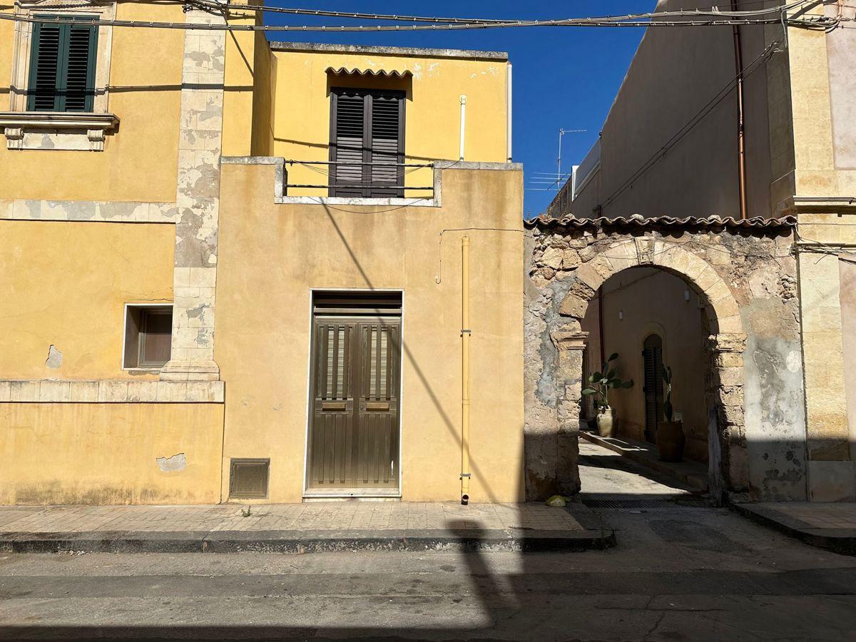 Casa indipendente in vendita a Avola