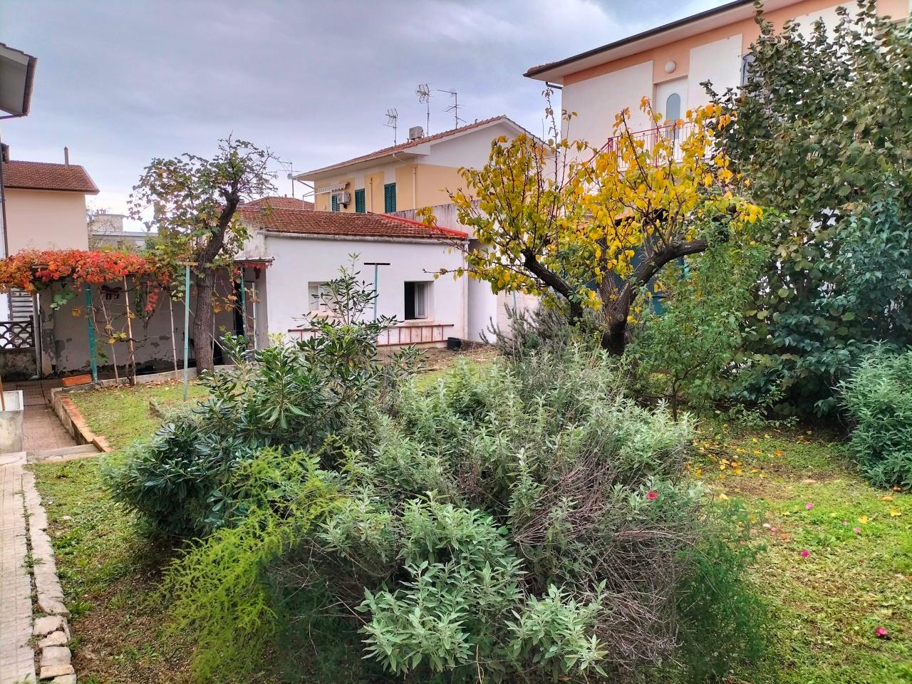 Casa indipendente in vendita a Rosignano Marittimo