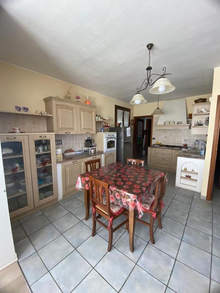 Casa indipendente in vendita a Cecina