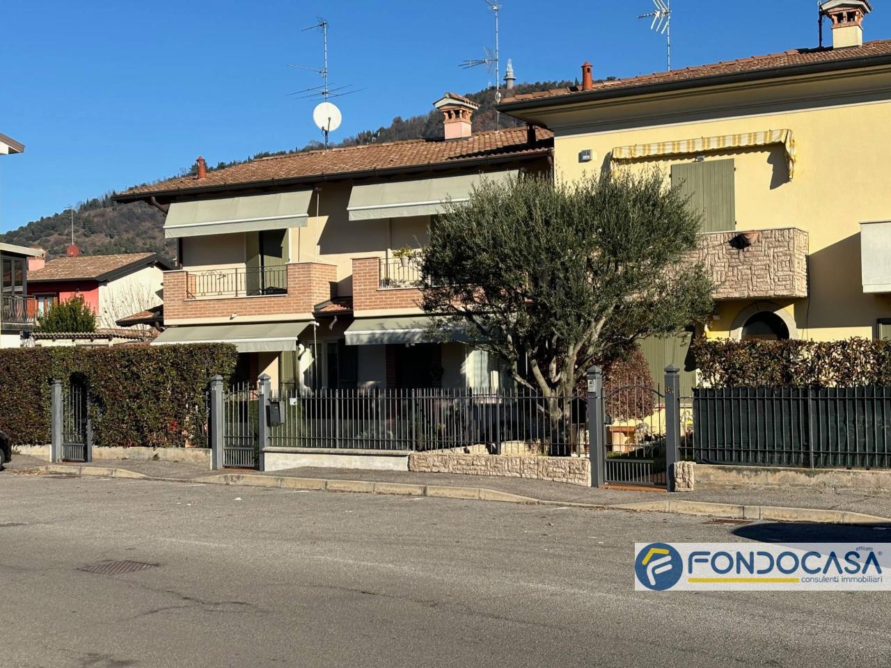 Villa in vendita a Cologne