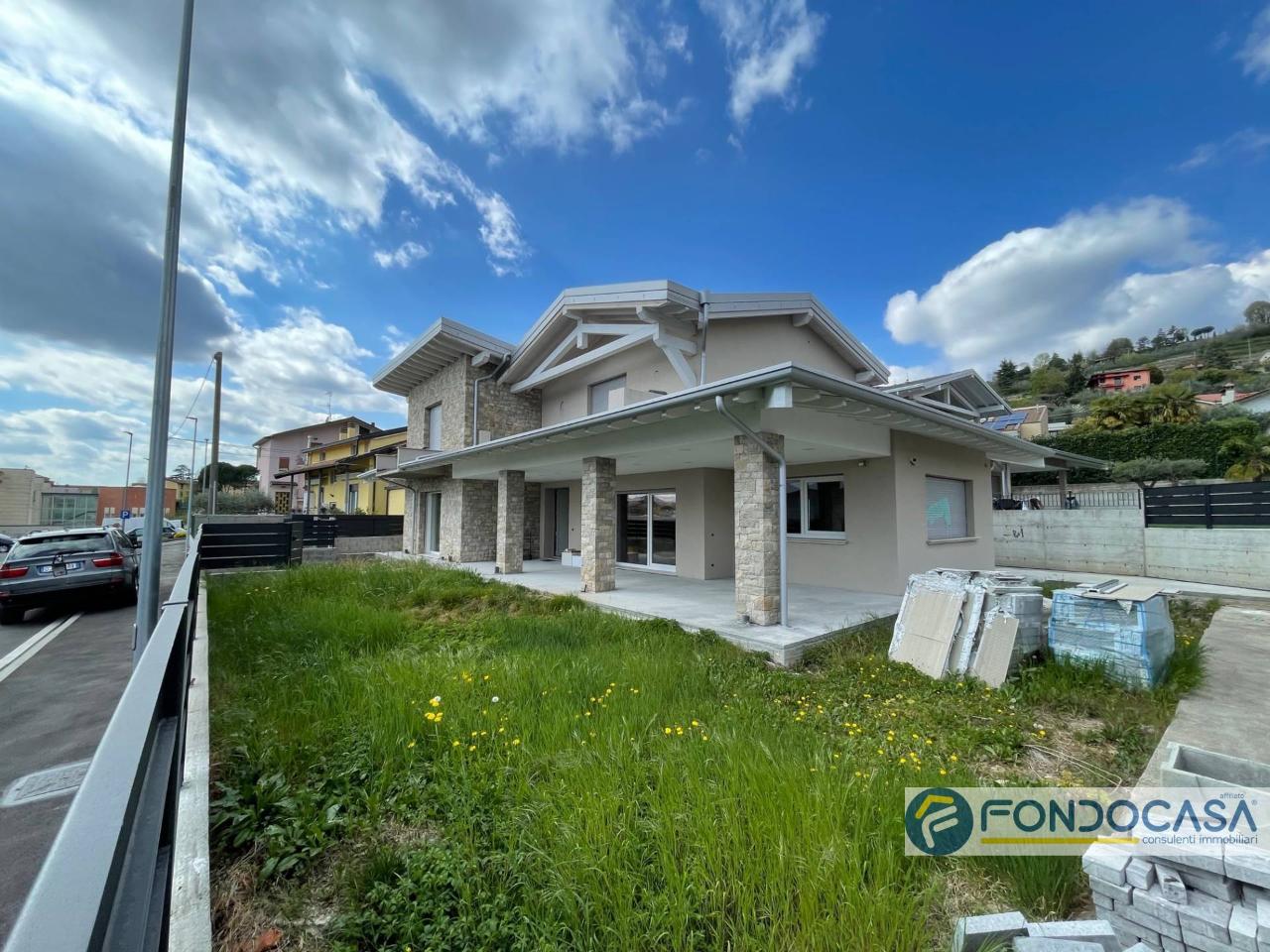 Villa in vendita a Chiuduno