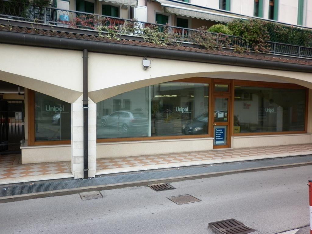 Ufficio in vendita a Rovigo