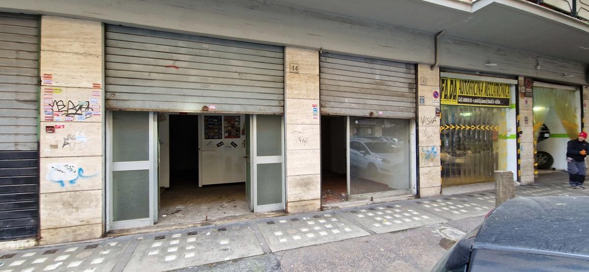 Negozio in vendita a Roma