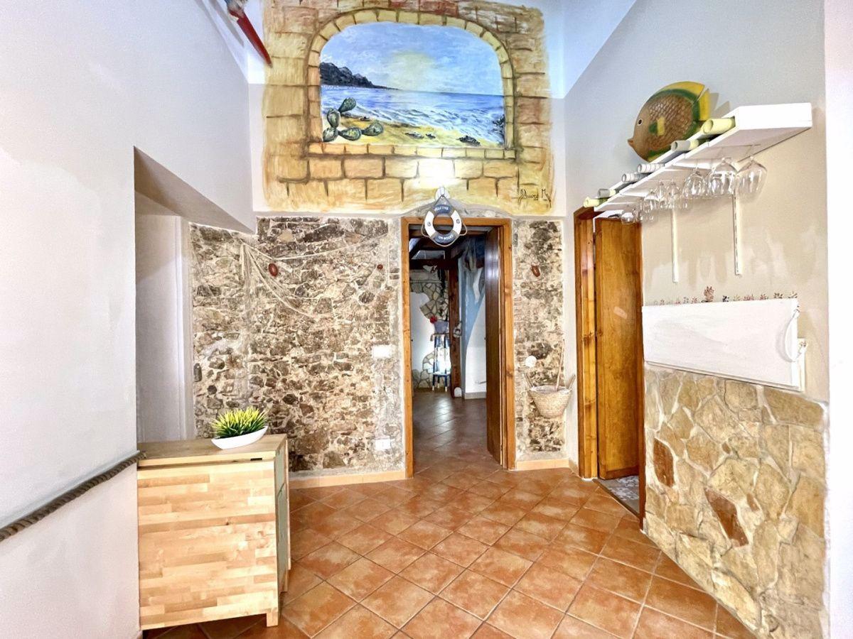 Appartamento in vendita a Cefalu'