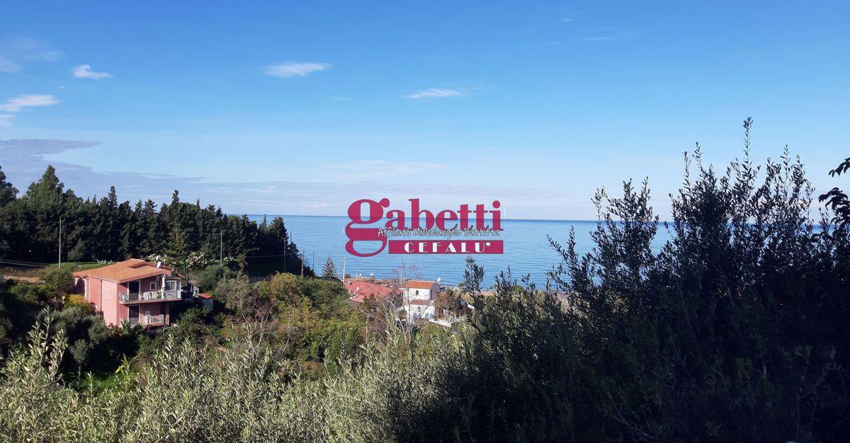 Appartamento in vendita a Cefalu'