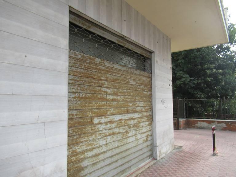 Locale commerciale in vendita a Pescara