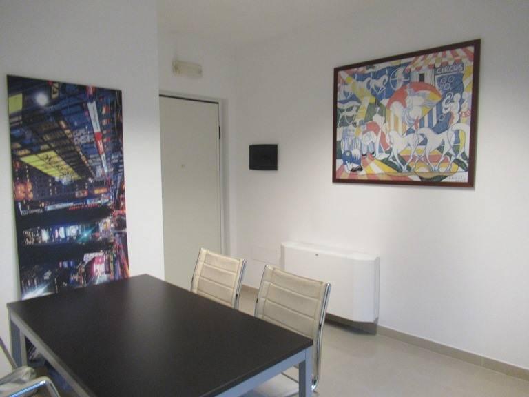 Ufficio in affitto a Spoltore