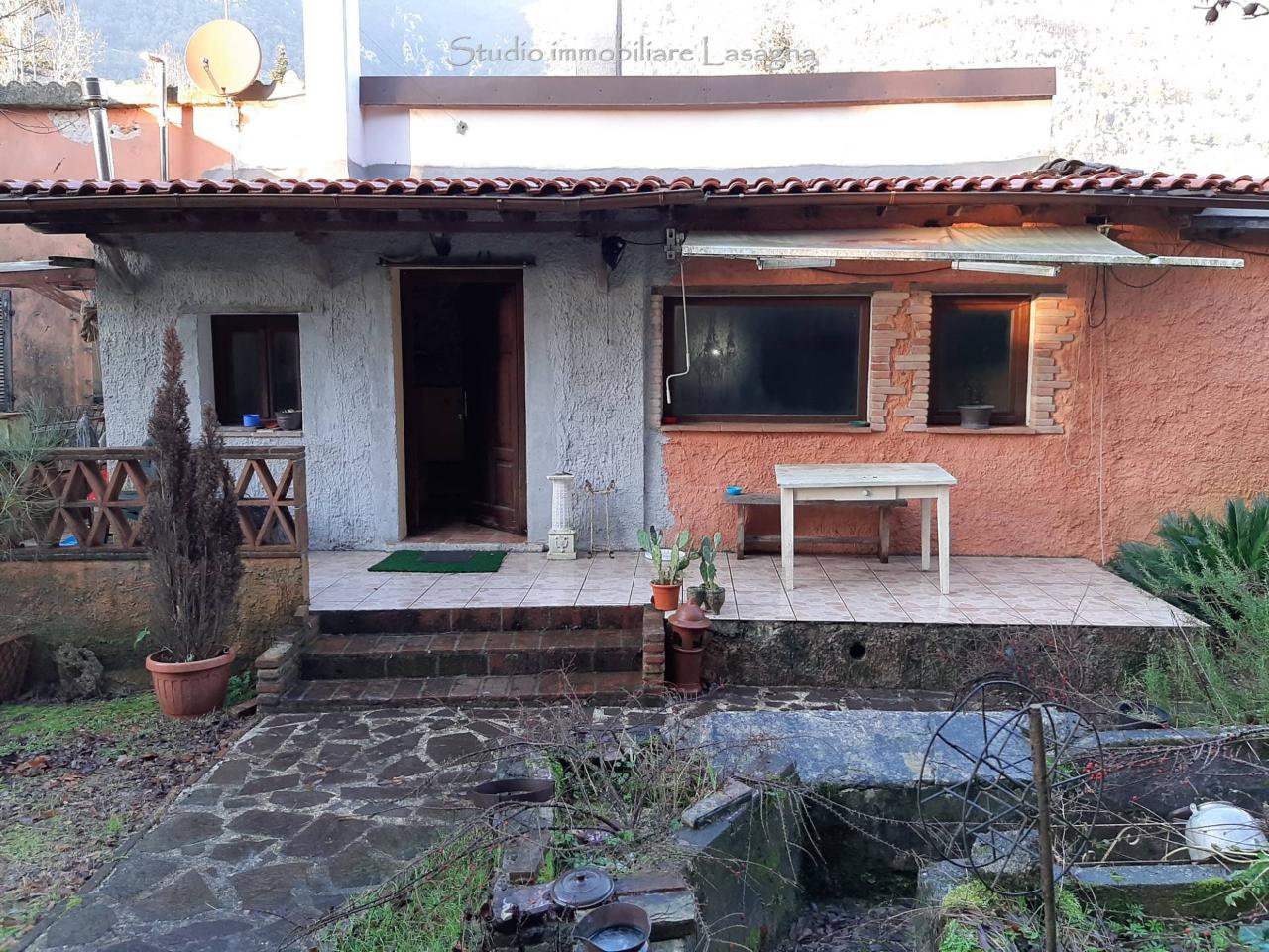 Rustico in vendita a Camaiore