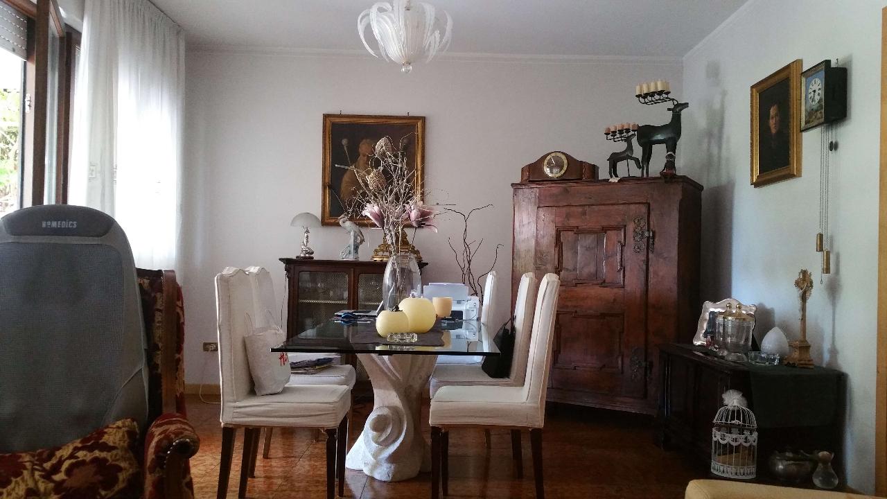Villa bifamiliare in vendita a Conegliano