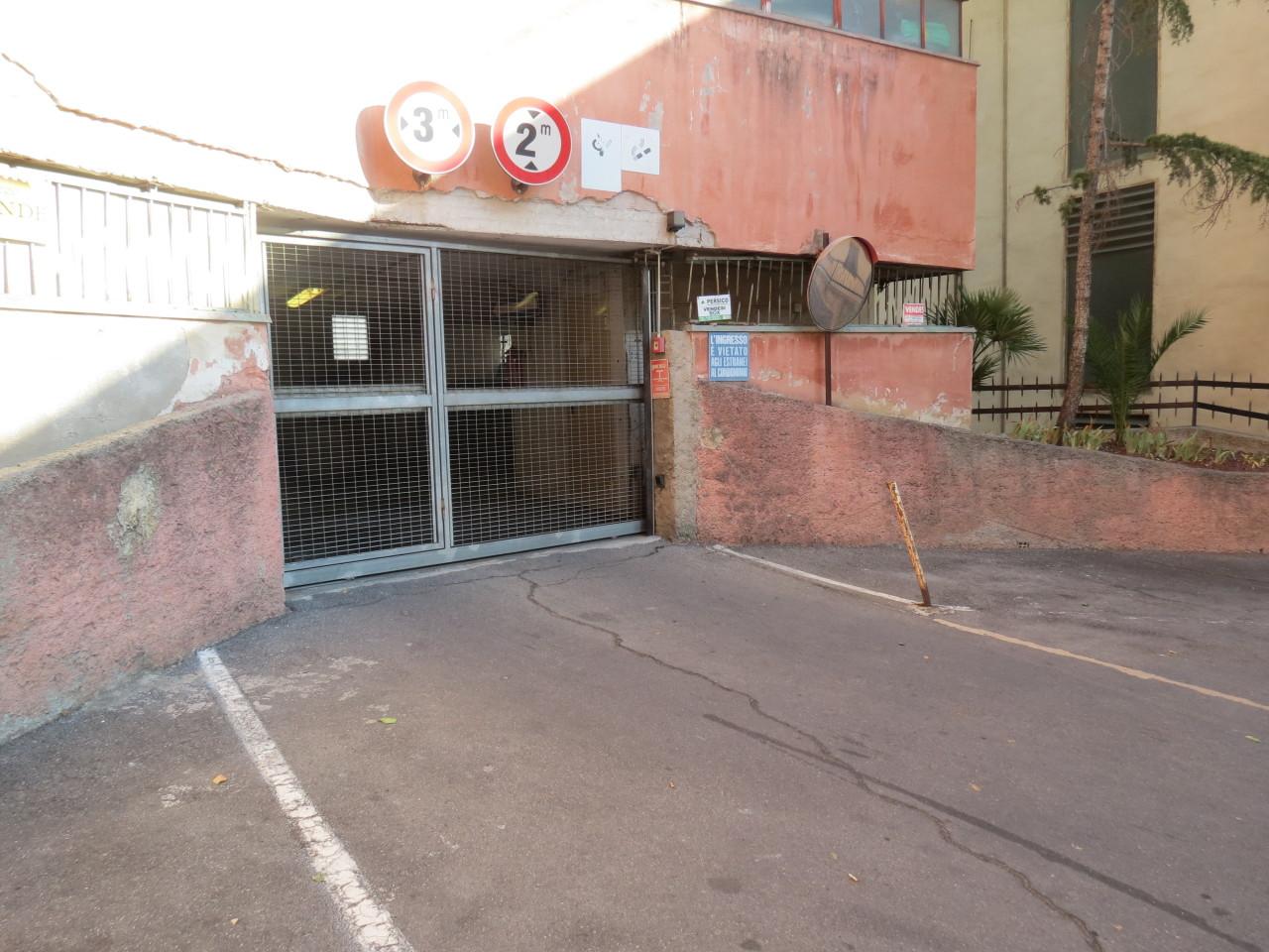 Parcheggio chiuso in vendita a Sanremo