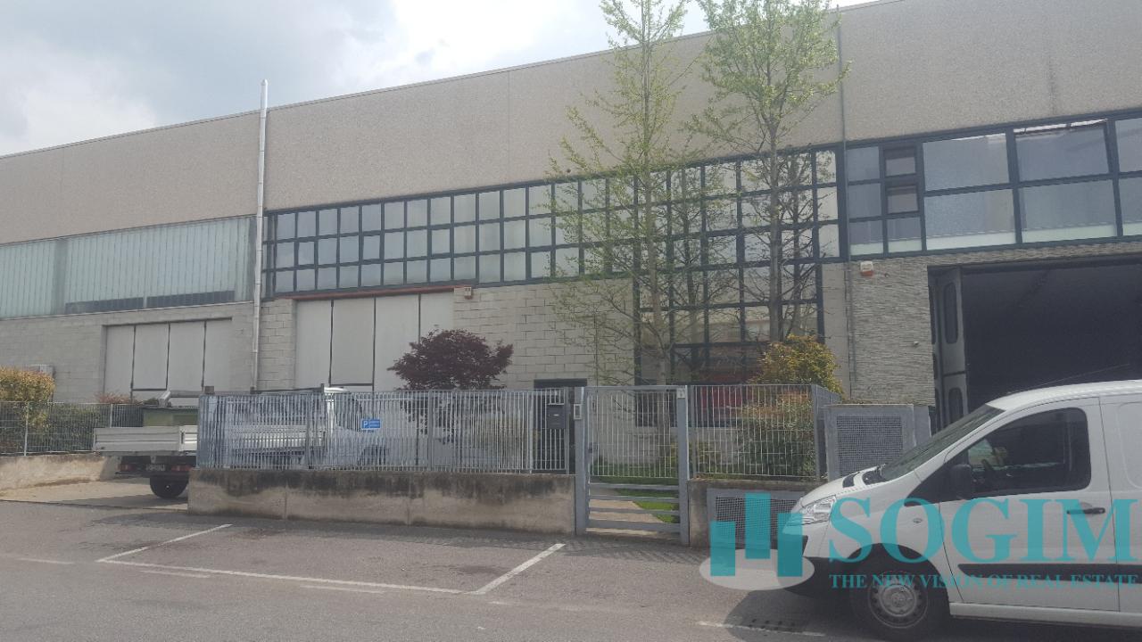 Capannone in vendita a Concorezzo