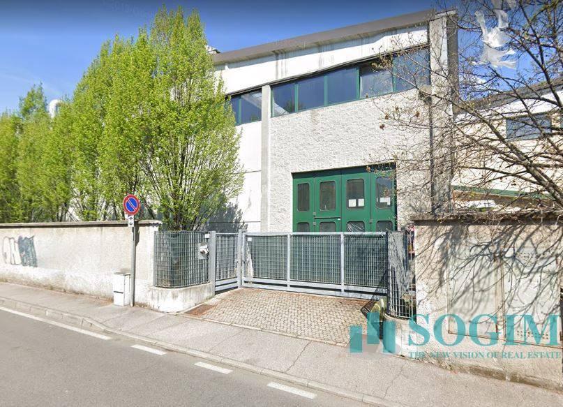 Capannone in vendita a Lissone