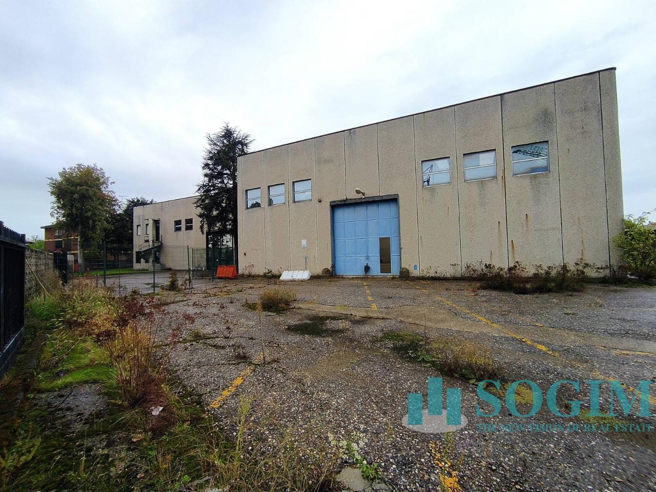 Capannone in vendita a Zibido San Giacomo