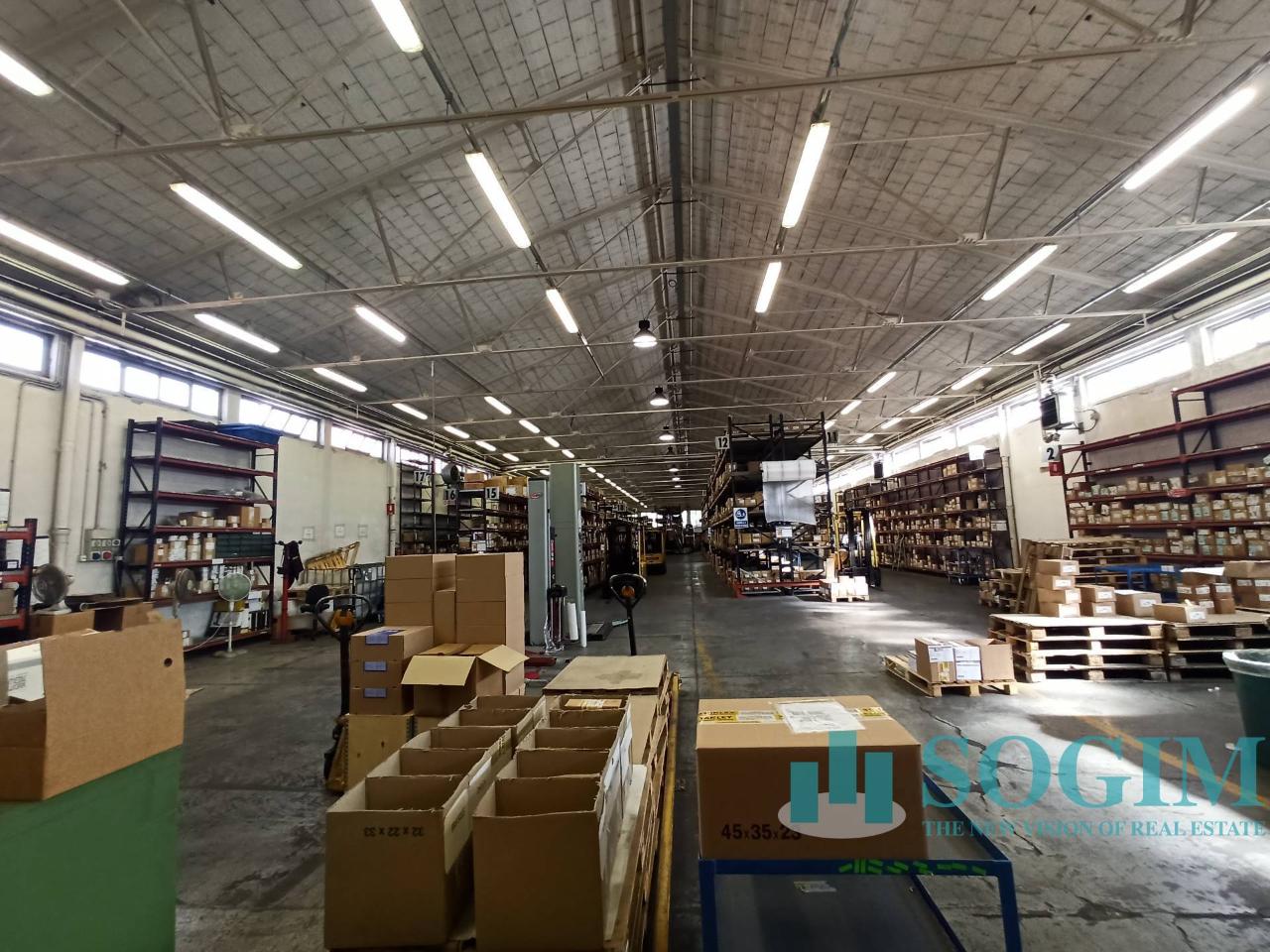 Capannone in affitto a Brugherio