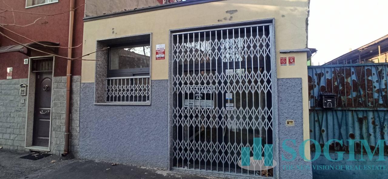 Negozio in affitto a Cologno Monzese