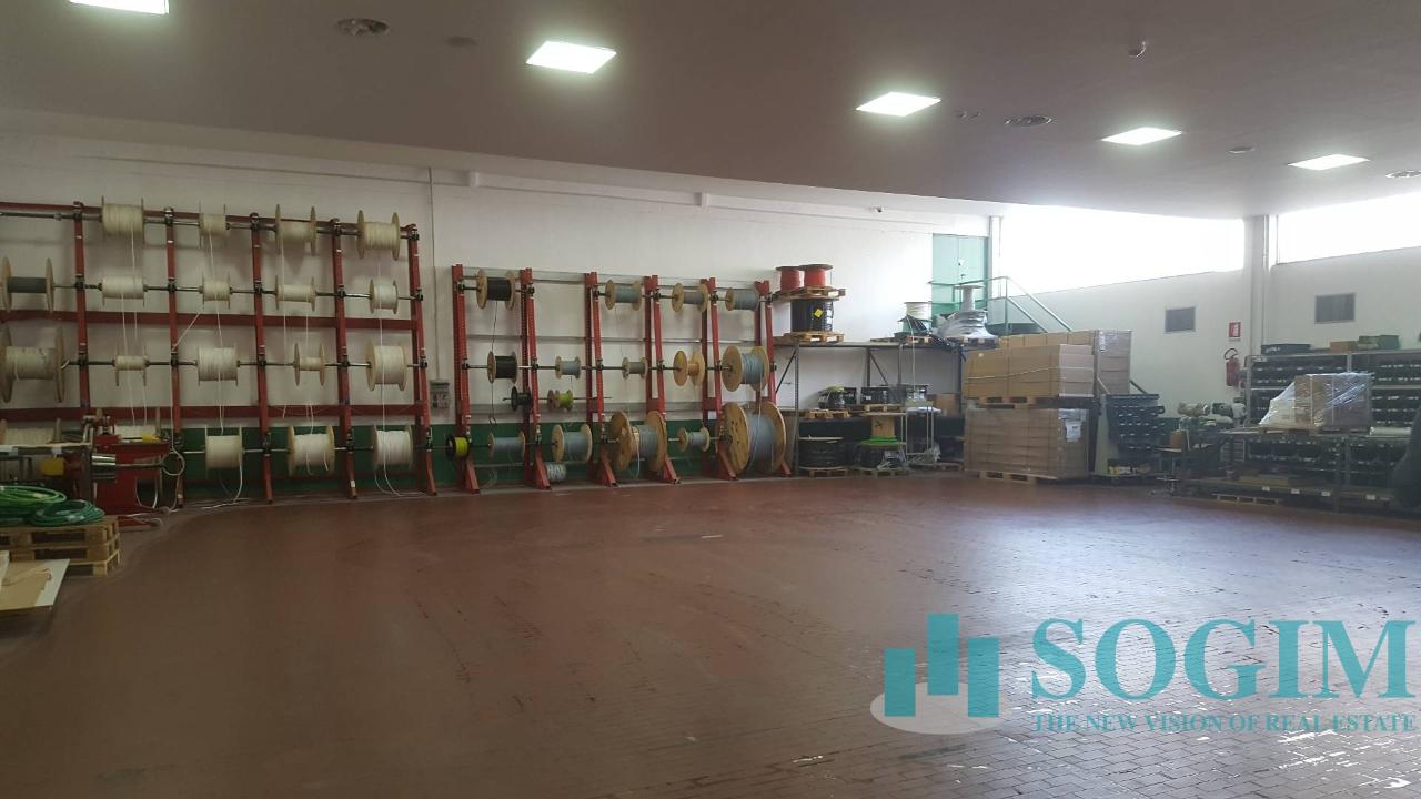 Capannone in affitto a Concorezzo