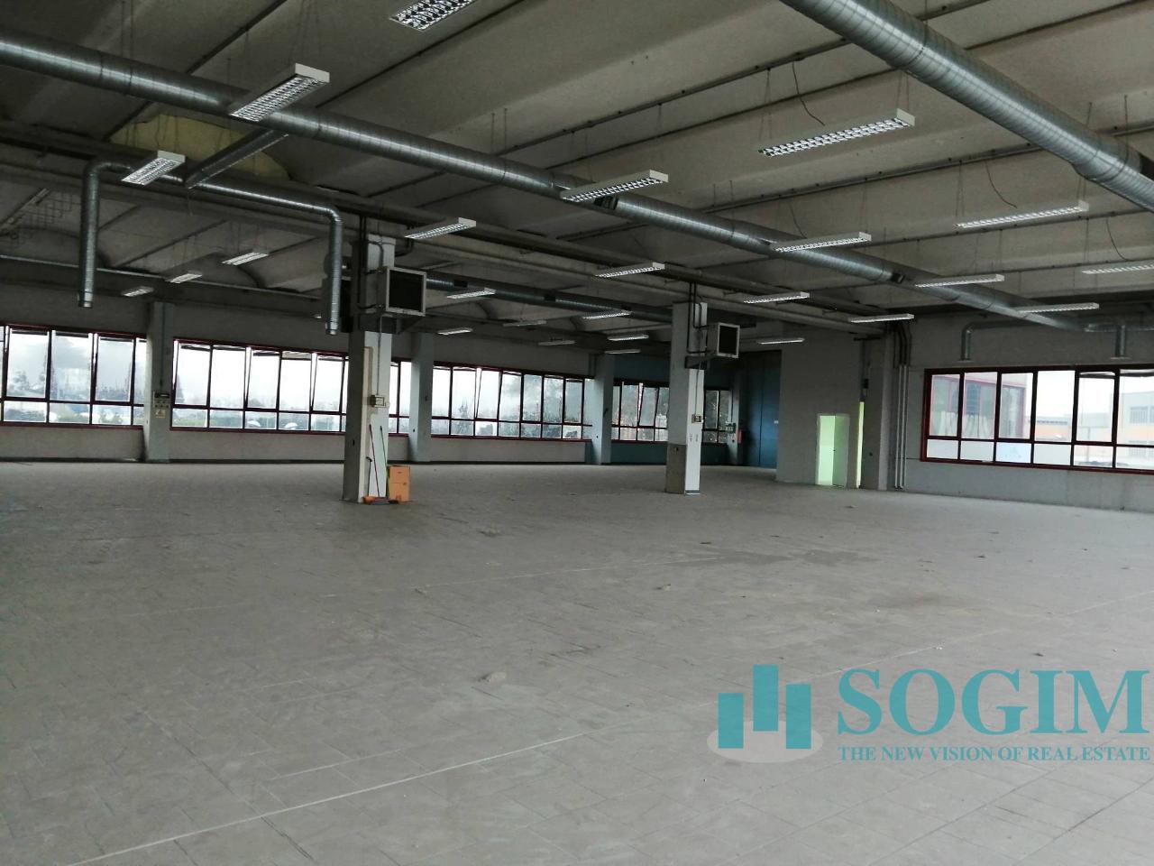 Negozio in affitto a San Vittore Olona