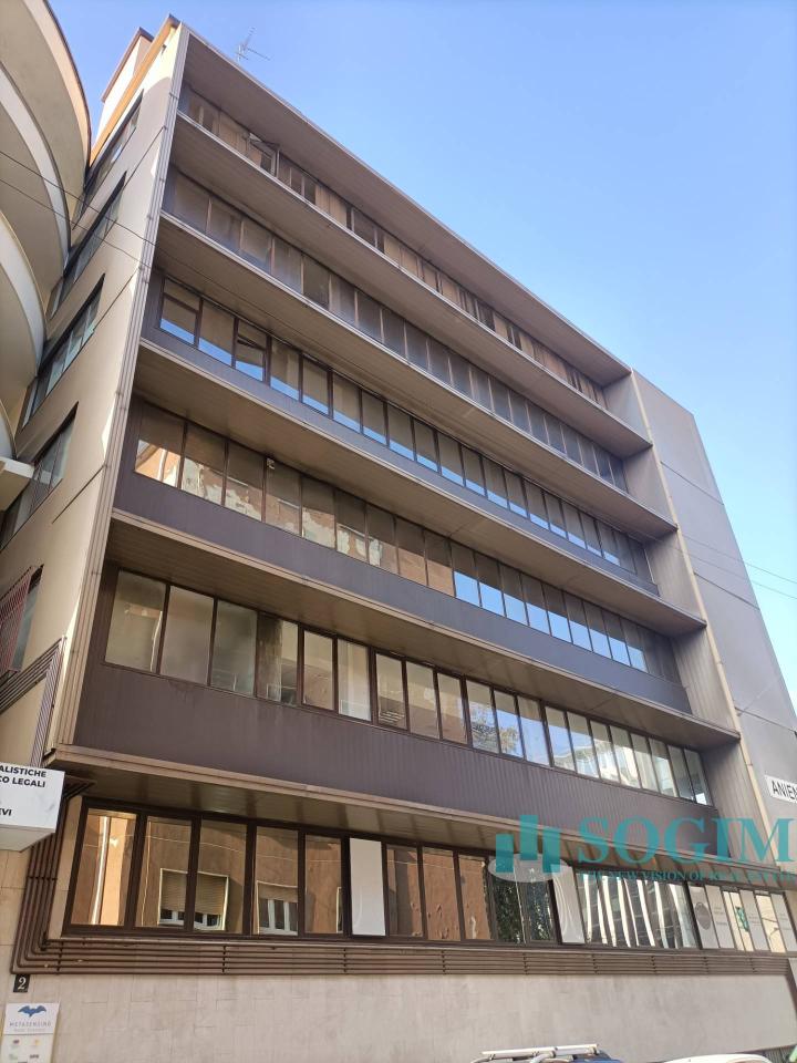 Ufficio in affitto a Milano