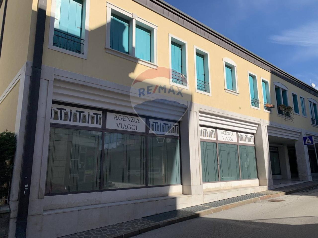 Negozio in vendita a Belluno