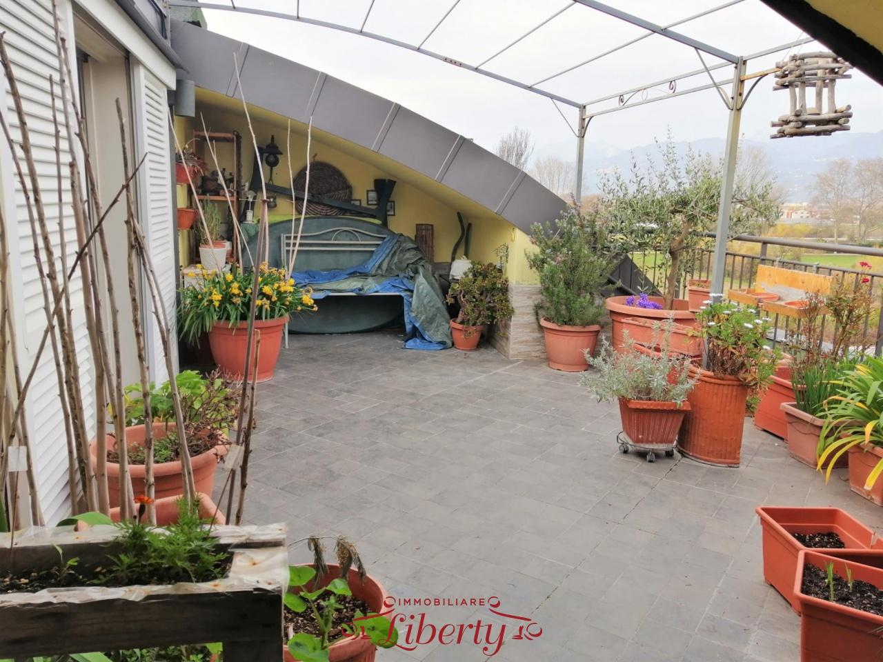 Attico in vendita a Viareggio