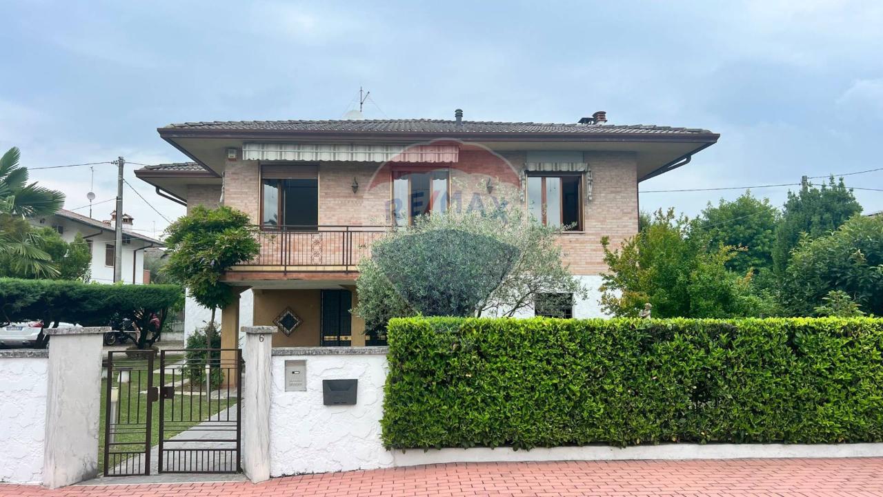 Casa indipendente in vendita a Costabissara