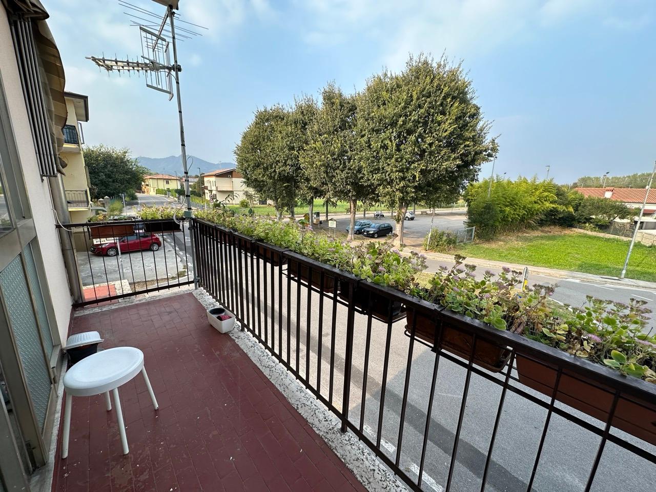 Appartamento in vendita a Due Carrare