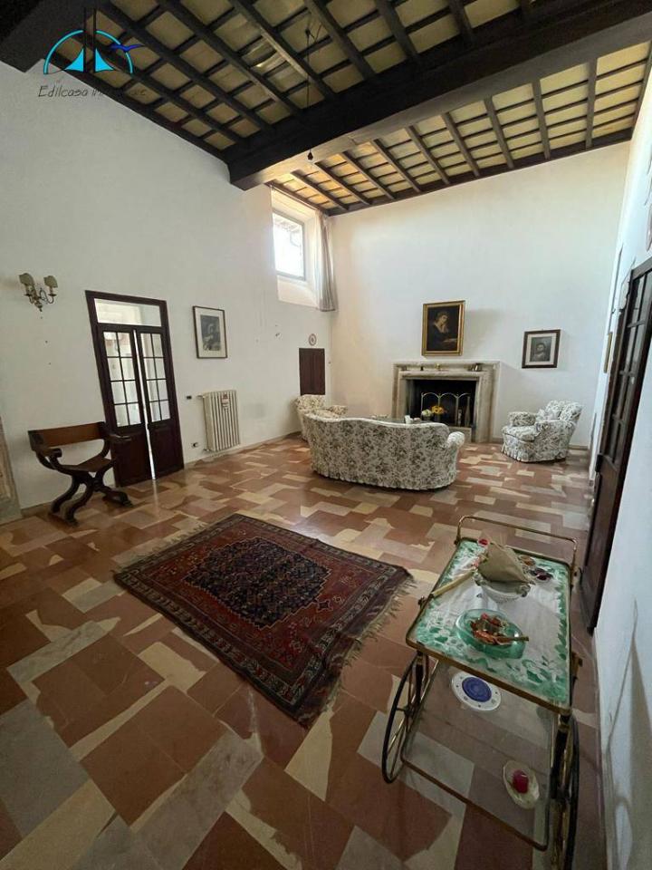 Casa indipendente in vendita a Fara In Sabina
