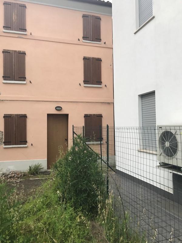 Villa a schiera in vendita a Novi Di Modena