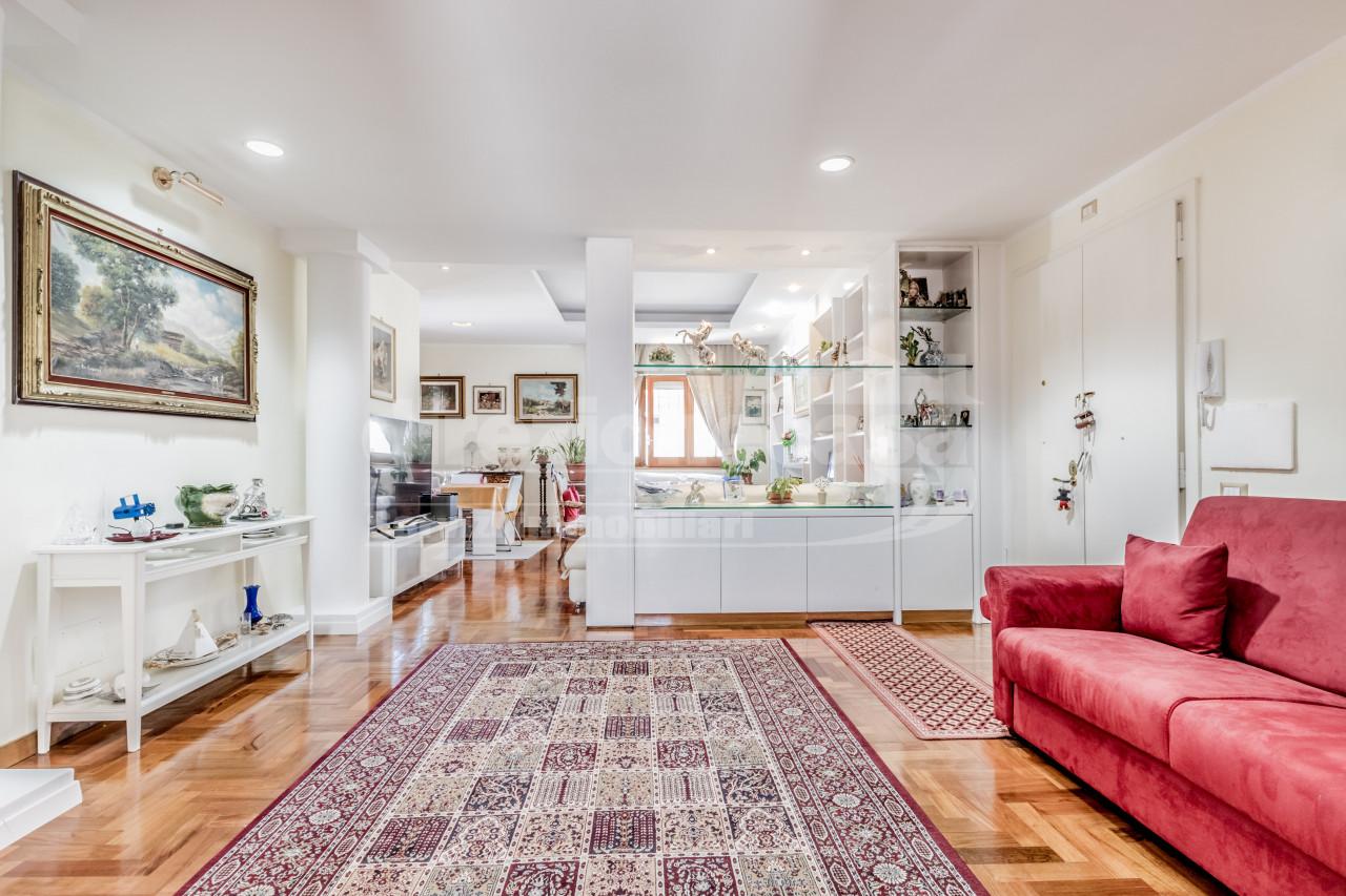 Attico in vendita a Roma