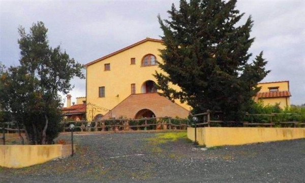 Appartamento in vendita a Montecatini Val Di Cecina