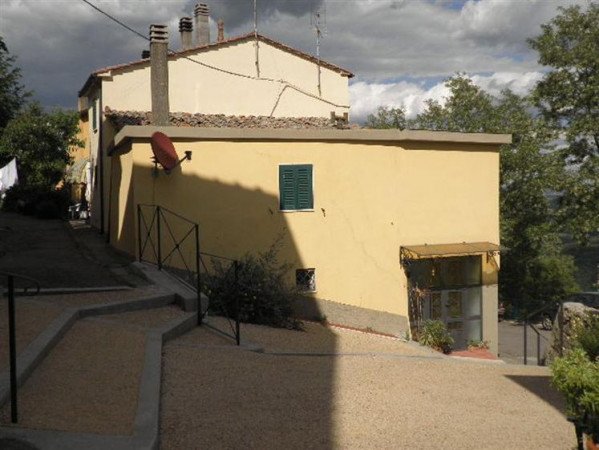 Appartamento in vendita a Pomarance