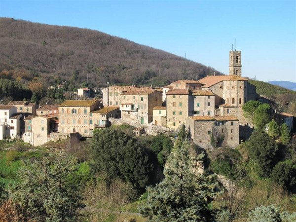Appartamento in vendita a Castelnuovo Val Di Cecina