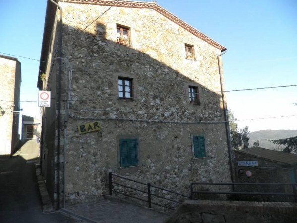 Appartamento in vendita a Montecatini Val Di Cecina