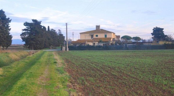 Rustico in vendita a Rosignano Marittimo